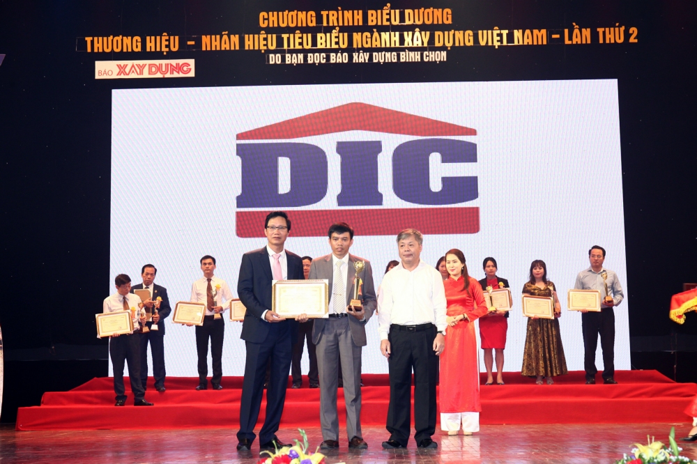 DIC IS HONORED WITH THE “TOP 100 NATIONAL CONSTRUCTION BRANDS 2017 ...